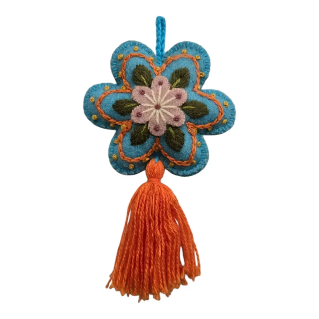 Embroidered Flower Sachet – Stickley Museum